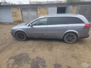 Zils Opel Vectra 2005 Šauļi, ar dzinēja tilpumu 1.90 L un nobraukumu 394 tūkst. km par 400 €, foto 4 vietnē AUTOMOTO.COM.LV