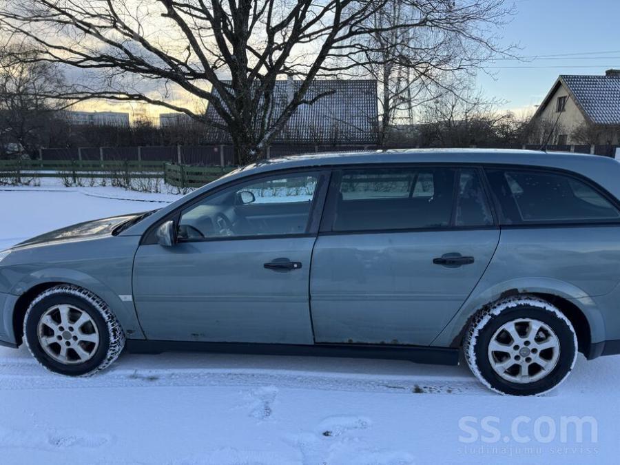 Zils Opel Vectra 2006 Rīga, ar dzinēja tilpumu 1.80 L un nobraukumu 323 tūkst. km par 1090 €, foto 9 vietnē AUTOMOTO.COM.LV