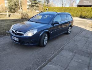 Blue Opel Vectra 2006 in Jurbarkas, with an engine capacity of 1.90 L and mileage of 410 thousand km for 700 €, photo  on AUTOMOTO.COM.LV