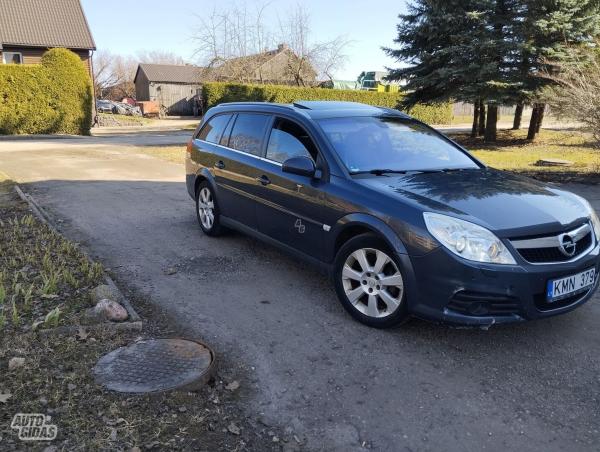 Zils Opel Vectra 2006 Jurbarkas, ar dzinēja tilpumu 1.90 L un nobraukumu 410 tūkst. km par 700 €, foto 3 vietnē AUTOMOTO.COM.LV