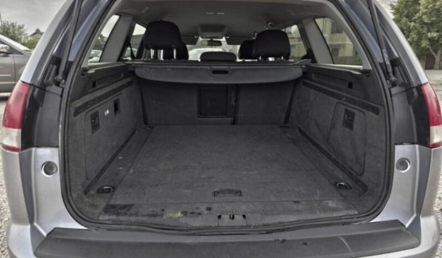 Zils Opel Vectra 2006 Rīga, ar dzinēja tilpumu 1.90 L un nobraukumu 324 tūkst. km par 1800 €, foto 3 vietnē AUTOMOTO.COM.LV