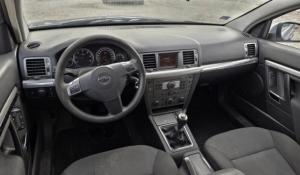 Zils Opel Vectra 2006 Rīga, ar dzinēja tilpumu 1.90 L un nobraukumu 324 tūkst. km par 1800 €, foto 11 vietnē AUTOMOTO.COM.LV