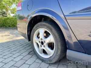 Blue Opel Vectra 2006 in Jelgava, with an engine capacity of 1.90 L and mileage of 363 thousand km for 1900 €, photo 8 on AUTOMOTO.COM.LV