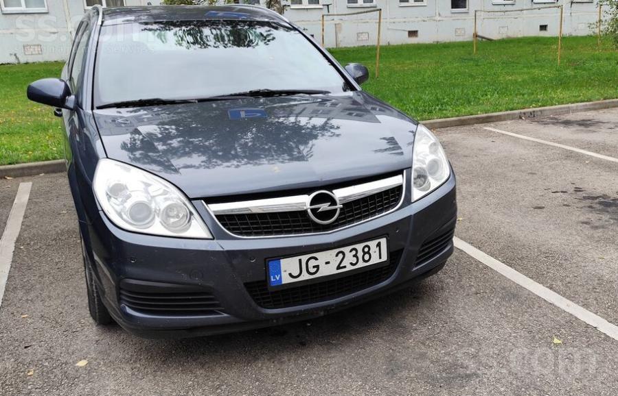 Zils Opel Vectra 2006 Daugavpils, ar dzinēja tilpumu 1.90 L un nobraukumu 320 tūkst. km par 500 €, foto 3 vietnē AUTOMOTO.COM.LV