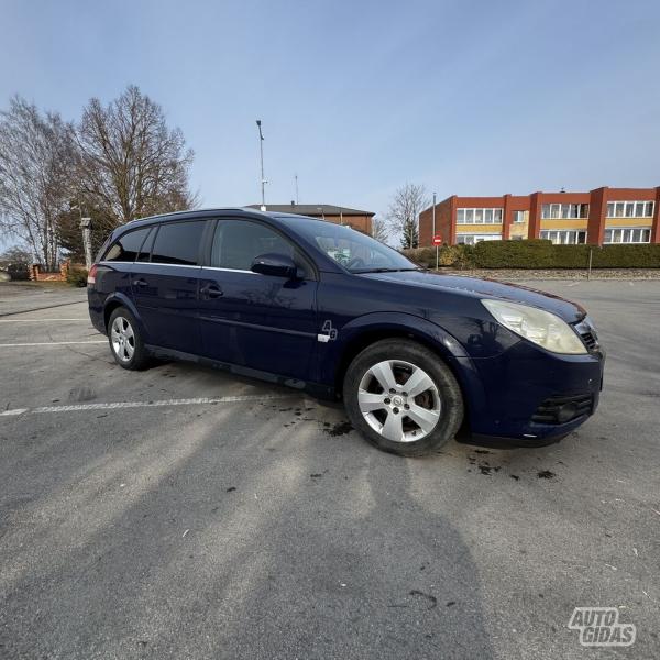 Zils Opel Vectra 2007 Šauļi, ar dzinēja tilpumu 2.20 L un nobraukumu 175 tūkst. km par 1400 €, foto 1 vietnē AUTOMOTO.COM.LV