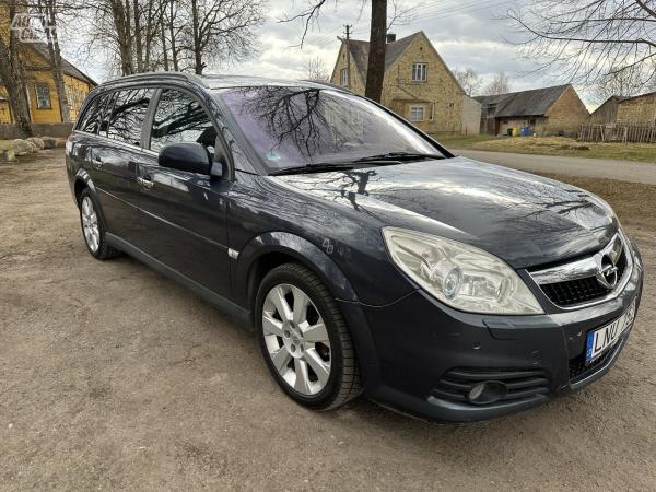 Zils Opel Vectra 2007 Kelmė, ar dzinēja tilpumu 1.90 L un nobraukumu 335 tūkst. km par 1550 €, foto 10 vietnē AUTOMOTO.COM.LV
