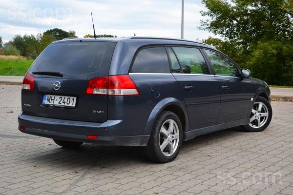Zils Opel Vectra 2007 Jelgava, ar dzinēja tilpumu 1.90 L un nobraukumu 350 tūkst. km par 1190 €, foto 3 vietnē AUTOMOTO.COM.LV