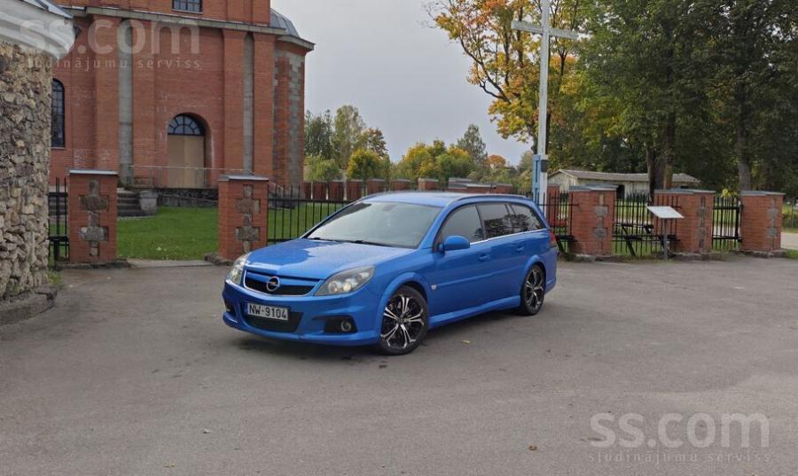 Blue Opel Vectra 2007 in Balvi, with an engine capacity of 2.80 L and mileage of 290 thousand km for 2200 €, photo 3 on AUTOMOTO.COM.LV