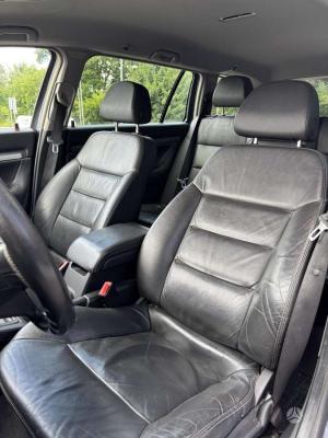 Blue Opel Vectra 2007 in Panevezys, with an engine capacity of 1.91 L and mileage of 339 thousand km for 1450 €, photo 15 on AUTOMOTO.COM.LV