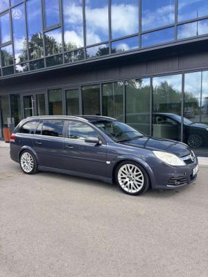 Blue Opel Vectra 2007 in Panevezys, with an engine capacity of 1.91 L and mileage of 339 thousand km for 1450 €, photo 20 on AUTOMOTO.COM.LV