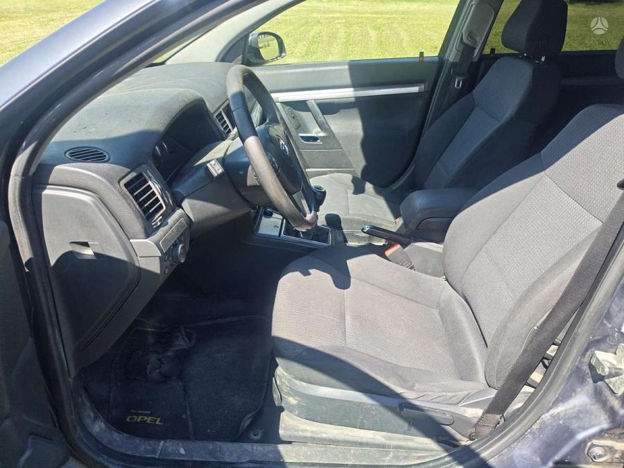 Zils Opel Vectra 2007 Alīta, ar dzinēja tilpumu 1.91 L un nobraukumu 312 tūkst. km par 600 €, foto 10 vietnē AUTOMOTO.COM.LV