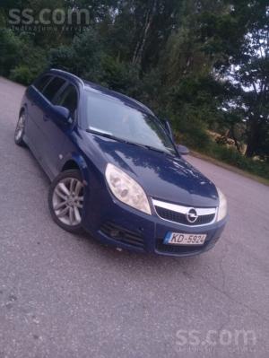 Zils Opel Vectra 2007 Cēsis, ar dzinēja tilpumu 1.90 L un nobraukumu 443 tūkst. km par 525 €, foto  vietnē AUTOMOTO.COM.LV