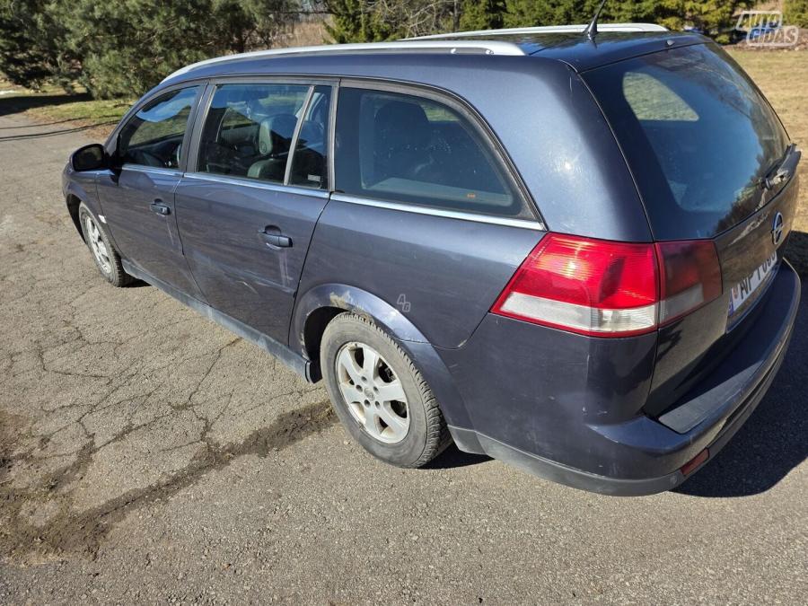 Zils Opel Vectra 2008 Kelmė, ar dzinēja tilpumu 1.90 L un nobraukumu 391 tūkst. km par 1450 €, foto 2 vietnē AUTOMOTO.COM.LV