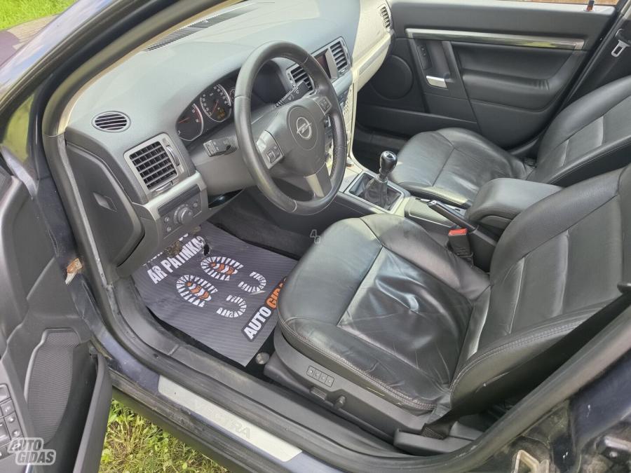 Zils Opel Vectra 2008 Kauņa, ar dzinēja tilpumu 1.90 L un nobraukumu 307 tūkst. km par 1600 €, foto 14 vietnē AUTOMOTO.COM.LV