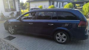 Zils Opel Vectra 2008 Viļņa, ar dzinēja tilpumu 1.91 L un nobraukumu 400 tūkst. km par 500 €, foto 6 vietnē AUTOMOTO.COM.LV