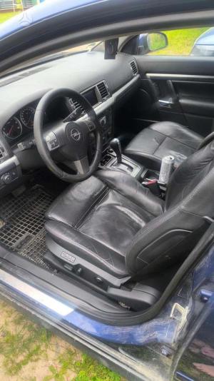 Zils Opel Vectra 2008 Viļņa, ar dzinēja tilpumu 1.91 L un nobraukumu 400 tūkst. km par 500 €, foto 10 vietnē AUTOMOTO.COM.LV