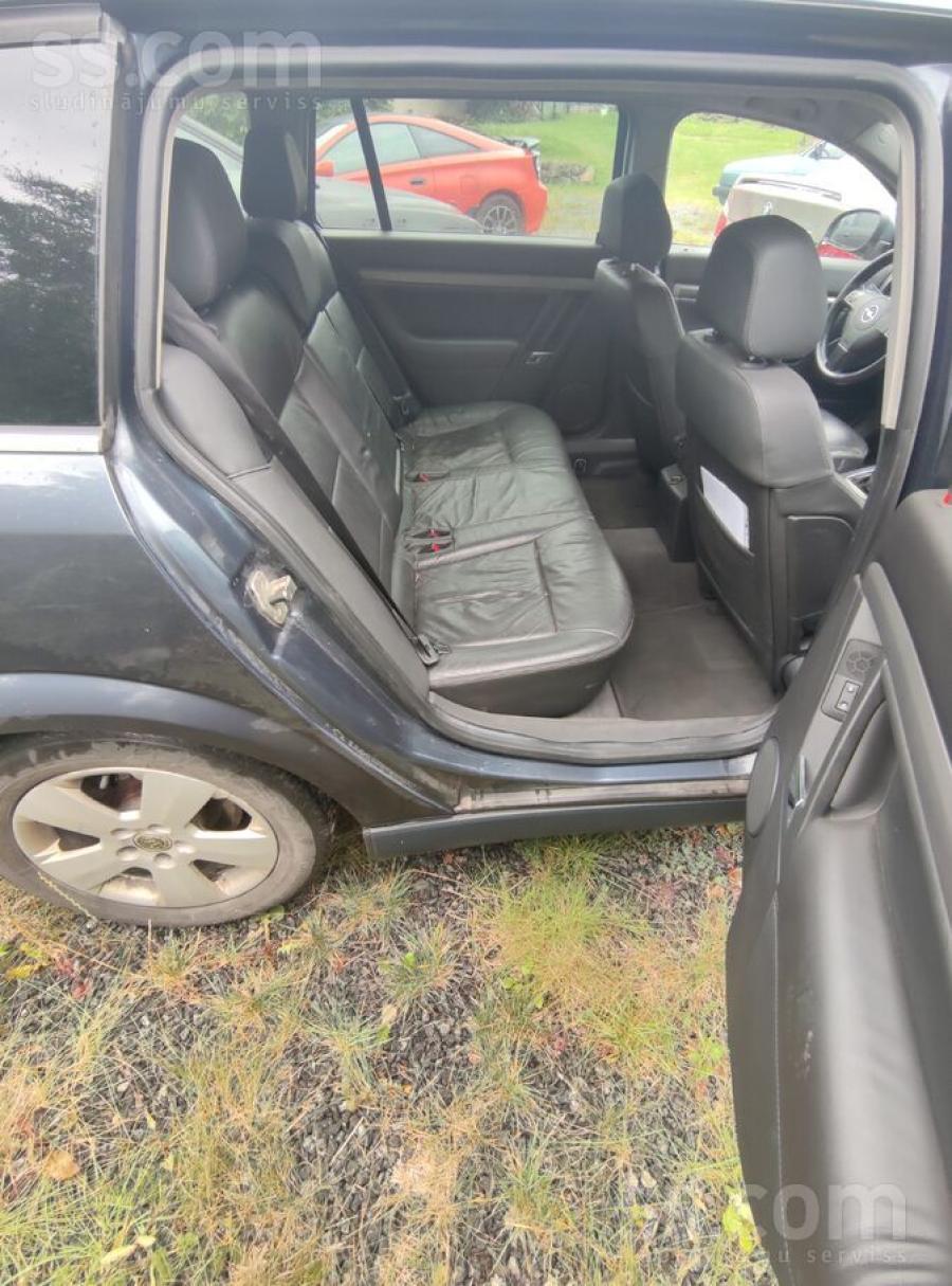 Zils Opel Vectra 2008 Rīga, ar dzinēja tilpumu 1.90 L un nobraukumu 328 tūkst. km par 2569 €, foto 5 vietnē AUTOMOTO.COM.LV