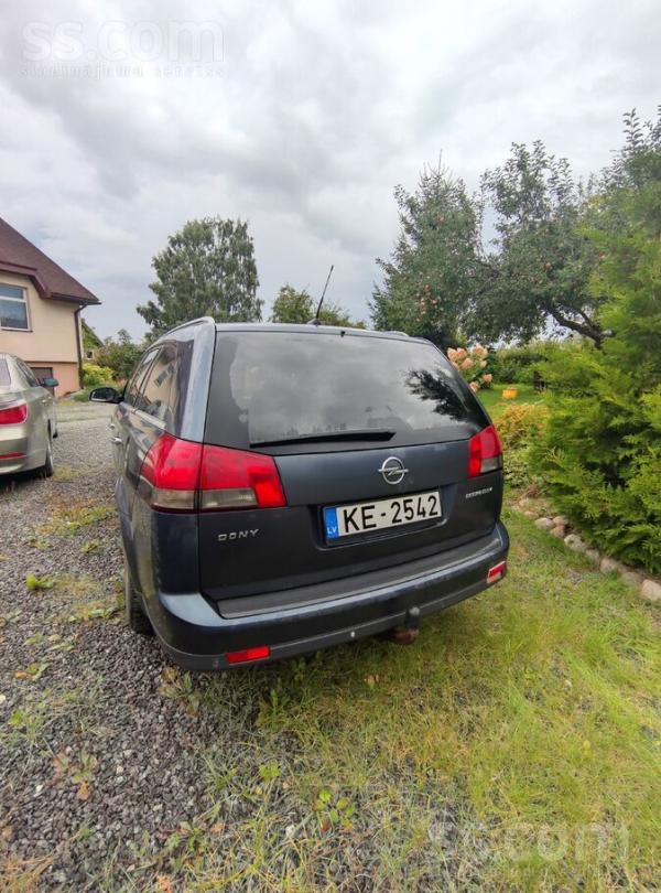 Zils Opel Vectra 2008 Rīga, ar dzinēja tilpumu 1.90 L un nobraukumu 328 tūkst. km par 2569 €, foto 7 vietnē AUTOMOTO.COM.LV