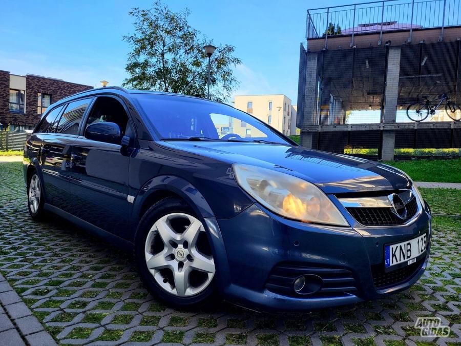 Zils Opel Vectra 2008 Viļņa, ar dzinēja tilpumu 1.90 L un nobraukumu 335 tūkst. km par 1250 €, foto 1 vietnē AUTOMOTO.COM.LV