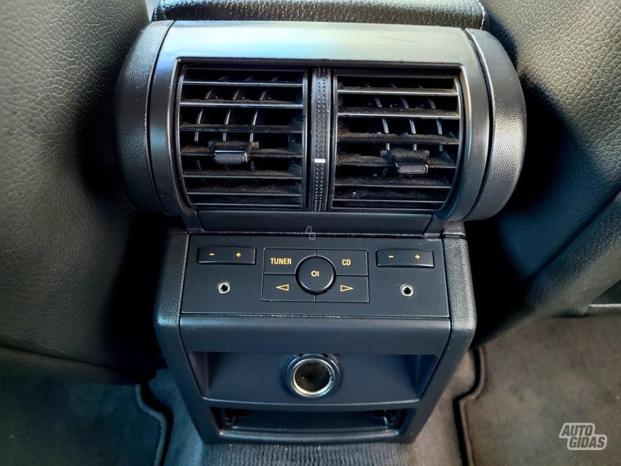 Zils Opel Vectra 2008 Viļņa, ar dzinēja tilpumu 1.90 L un nobraukumu 335 tūkst. km par 1250 €, foto 22 vietnē AUTOMOTO.COM.LV