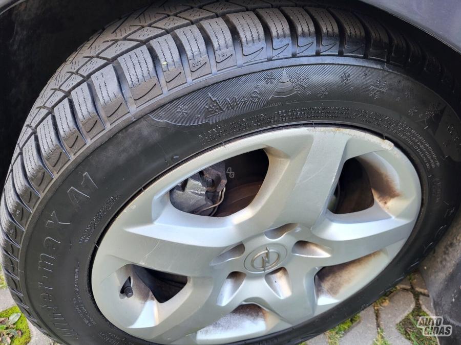 Zils Opel Vectra 2008 Viļņa, ar dzinēja tilpumu 1.90 L un nobraukumu 335 tūkst. km par 1250 €, foto 23 vietnē AUTOMOTO.COM.LV