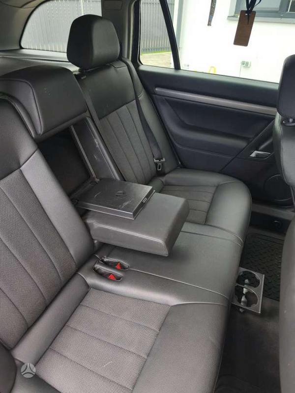 Blue Opel Vectra 2009 in Klaipeda, with an engine capacity of 1.91 L and mileage of 326 thousand km for 1300 €, photo 8 on AUTOMOTO.COM.LV