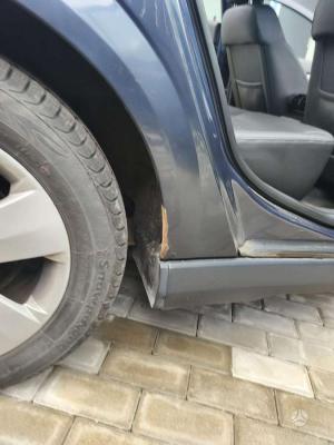 Blue Opel Vectra 2009 in Klaipeda, with an engine capacity of 1.91 L and mileage of 326 thousand km for 1300 €, photo 18 on AUTOMOTO.COM.LV