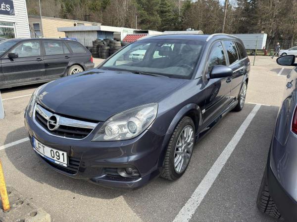Opel Vectra 2009 in Kaunas on AUTOMOTO.COM.LV Blue Opel Vectra 2009 in Kaunas, with an engine capacity of 1.91 L and mileage of 302 thousand km for 2900 €, photo 1 on AUTOMOTO.COM.LV