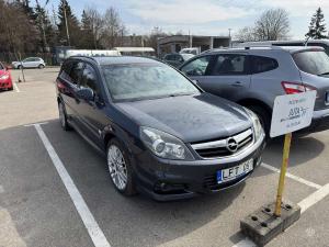 Blue Opel Vectra 2009 in Kaunas, with an engine capacity of 1.91 L and mileage of 302 thousand km for 2900 €, photo 3 on AUTOMOTO.COM.LV