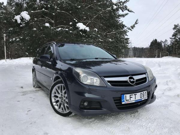 Opel Vectra 2009 in Kaunas on AUTOMOTO.COM.LV Blue Opel Vectra 2009 in Kaunas, with an engine capacity of 1.91 L and mileage of 302 thousand km for 2900 €, photo 8 on AUTOMOTO.COM.LV