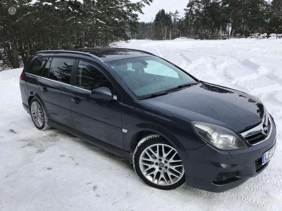 Blue Opel Vectra 2009 in Kaunas, with an engine capacity of 1.91 L and mileage of 302 thousand km for 2900 €, photo 13 on AUTOMOTO.COM.LV