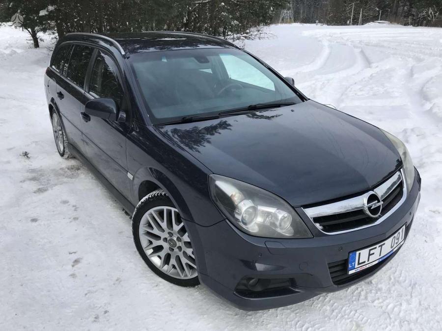 Blue Opel Vectra 2009 in Kaunas, with an engine capacity of 1.91 L and mileage of 302 thousand km for 2900 €, photo 14 on AUTOMOTO.COM.LV