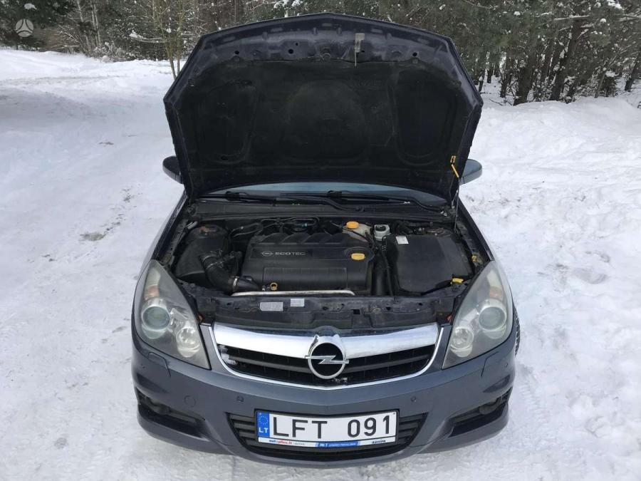 Blue Opel Vectra 2009 in Kaunas, with an engine capacity of 1.91 L and mileage of 302 thousand km for 2900 €, photo 21 on AUTOMOTO.COM.LV