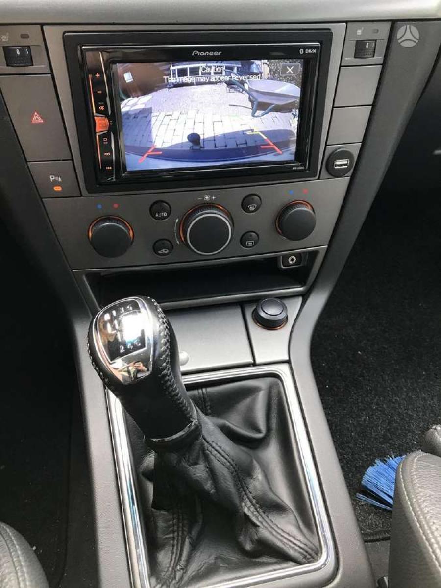 Blue Opel Vectra 2009 in Kaunas, with an engine capacity of 1.91 L and mileage of 302 thousand km for 2900 €, photo 25 on AUTOMOTO.COM.LV