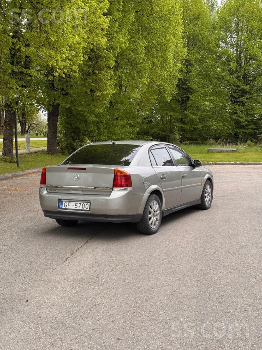 Brūns Opel Vectra 2003 Cēsis, ar dzinēja tilpumu 2.20 L un nobraukumu 353 tūkst. km par 1550 €, foto 5 vietnē AUTOMOTO.COM.LV