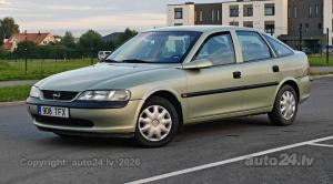 Zaļš Opel Vectra 1996 Tallina, ar dzinēja tilpumu 1.60 L un nobraukumu 149 tūkst. km par 1800 €, foto  vietnē AUTOMOTO.COM.LV