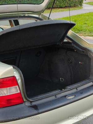 Zaļš Opel Vectra 1996 Tallina, ar dzinēja tilpumu 1.60 L un nobraukumu 149 tūkst. km par 1800 €, foto 10 vietnē AUTOMOTO.COM.LV