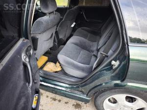 Зеленый Опель Вектра 2000 в Рига, объемом двигателя 1.80 л и пробегом 228 тыс. км за 1500 €, фото 6 на AUTOMOTO.COM.LV