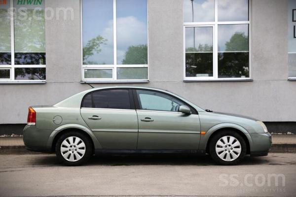 Zaļš Opel Vectra 2003 Rīga, ar dzinēja tilpumu 2.20 L un nobraukumu 0 tūkst. km par 995 €, foto 3 vietnē AUTOMOTO.COM.LV
