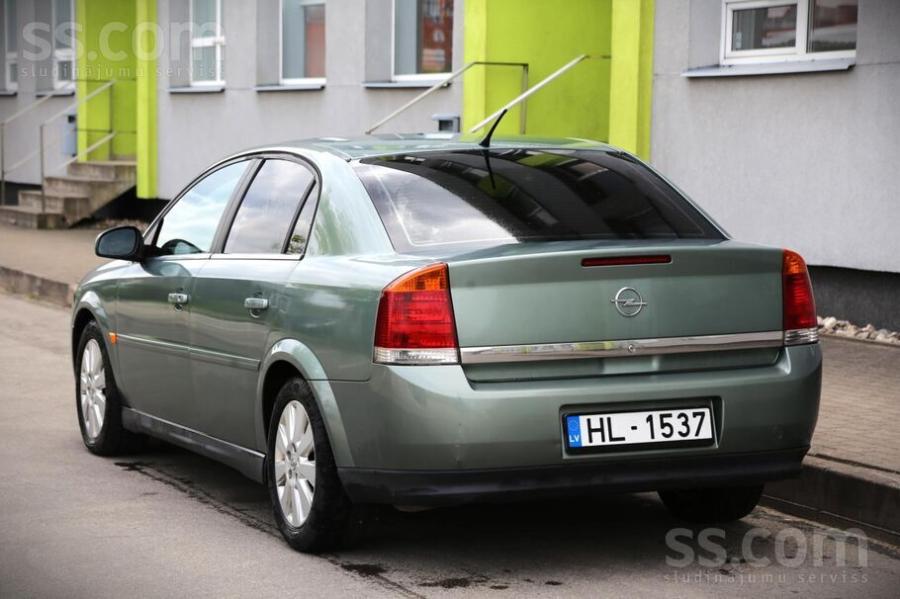 Zaļš Opel Vectra 2003 Rīga, ar dzinēja tilpumu 2.20 L un nobraukumu 0 tūkst. km par 995 €, foto 5 vietnē AUTOMOTO.COM.LV