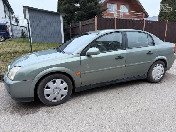 Zaļš Opel Vectra 2004 Kauņa, ar dzinēja tilpumu 2.00 L un nobraukumu 280 tūkst. km par 950 €, foto 4 vietnē AUTOMOTO.COM.LV