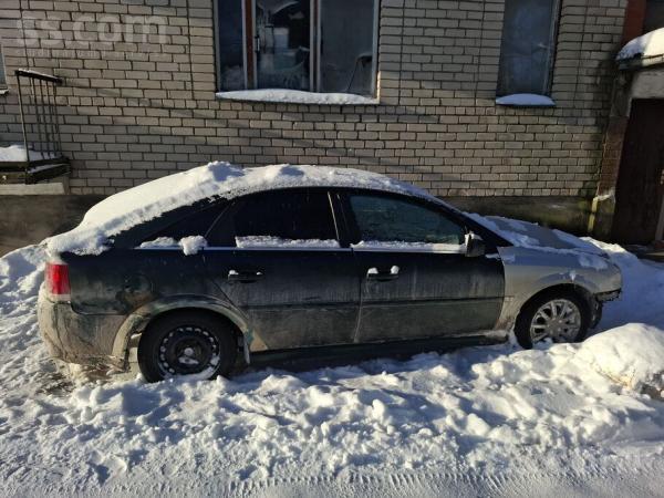 Zaļš Opel Vectra 2006 Bauska, ar dzinēja tilpumu 1.90 L un nobraukumu 0 tūkst. km par 350 €, foto 1 vietnē AUTOMOTO.COM.LV