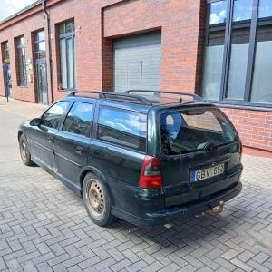 Зеленый Опель Вектра 2002 в Алитус, объемом двигателя 2.20 л и пробегом 350 тыс. км за 600 €, фото 4 на AUTOMOTO.COM.LV