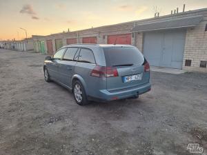 Zaļš Opel Vectra 2006 Viļņa, ar dzinēja tilpumu 1.90 L un nobraukumu 301 tūkst. km par 600 €, foto 4 vietnē AUTOMOTO.COM.LV