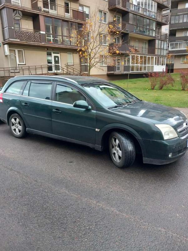 Zaļš Opel Vectra 2006 Viļņa, ar dzinēja tilpumu 1.91 L un nobraukumu 342 tūkst. km par 1300 €, foto 2 vietnē AUTOMOTO.COM.LV