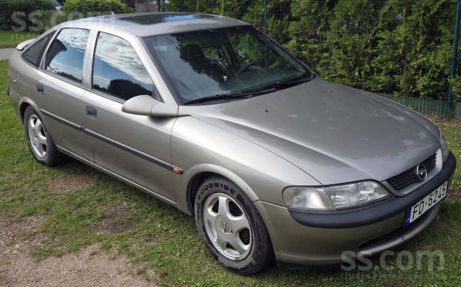 Pelēks Opel Vectra 1995 Madona, ar dzinēja tilpumu 1.60 L un nobraukumu 283 tūkst. km par 690 €, foto 3 vietnē AUTOMOTO.COM.LV