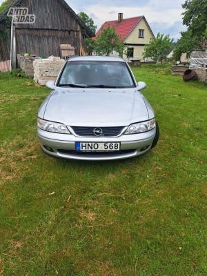 Pelēks Opel Vectra 2001 Utena, ar dzinēja tilpumu 2.00 L un nobraukumu 312 tūkst. km par 600 €, foto 3 vietnē AUTOMOTO.COM.LV