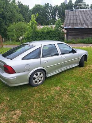 Pelēks Opel Vectra 2001 Utena, ar dzinēja tilpumu 2.00 L un nobraukumu 312 tūkst. km par 600 €, foto 6 vietnē AUTOMOTO.COM.LV
