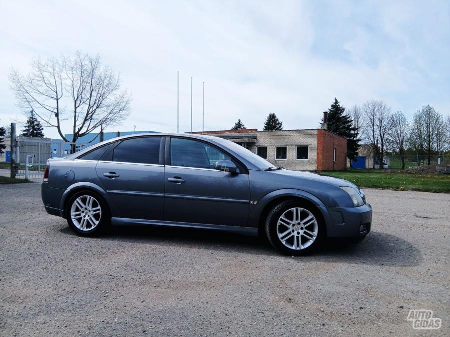 Pelēks Opel Vectra 2002 Klaipėda, ar dzinēja tilpumu 2.20 L un nobraukumu 276 tūkst. km par 1650 €, foto 10 vietnē AUTOMOTO.COM.LV