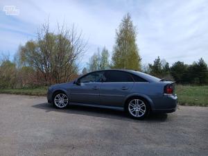 Pelēks Opel Vectra 2002 Klaipėda, ar dzinēja tilpumu 2.20 L un nobraukumu 276 tūkst. km par 1650 €, foto 14 vietnē AUTOMOTO.COM.LV